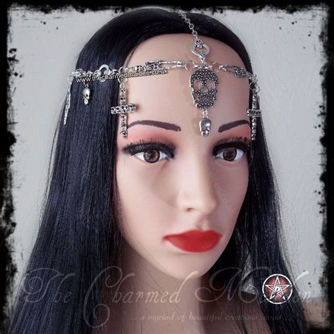 Gothic Skull Skeleton Headpiece