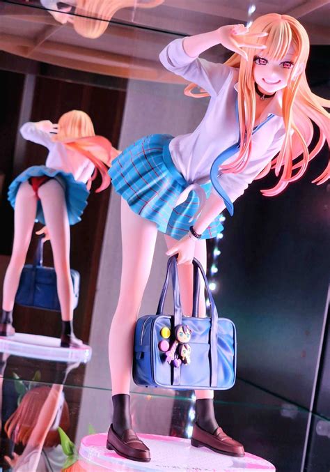 【艾頑玩具】『現貨』 Aniplex 17 戀上換裝娃娃 喜多川海夢 公仔 Pvc 艾頑模型玩具 線上購物 有閑購物