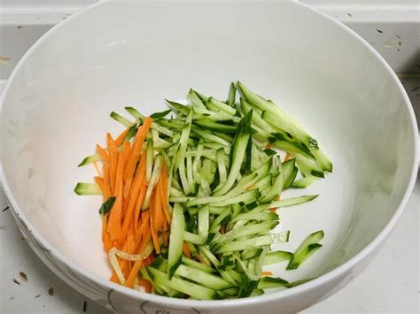 秘制酸辣爽口涼拌海帶絲，輕鬆搞定又好吃，讓人胃口大開 每日頭條