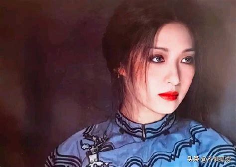 李敖与胡因梦 文不惧孤读1980年8月28日，李敖举行记者会，宣布与胡因梦离婚。这段只维持了3个月零22天的婚姻闹剧，给了众人一个阅 雪球