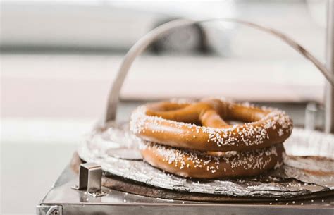 Black Entrepreneur Is Largest Franchisee Of Philly Pretzel Factory