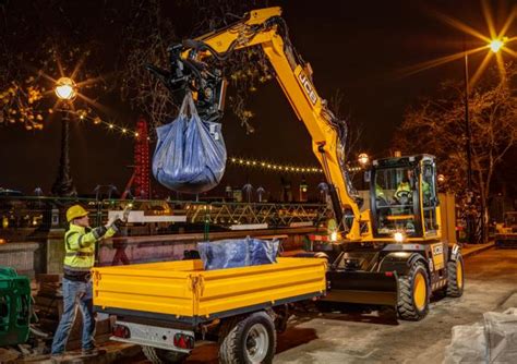 Jcb Hydradig 110w Excavator Specs And Dimensions 2017 2021 Diggers