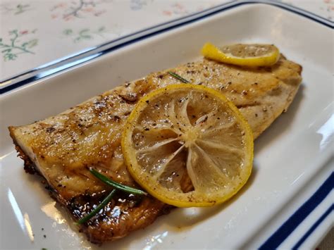 노르웨이 고등어 버터 레몬 구이