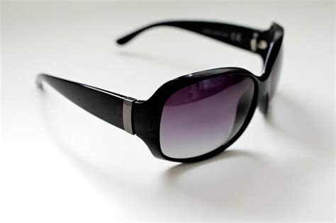 The Best Sunglass Styles For Work Attire