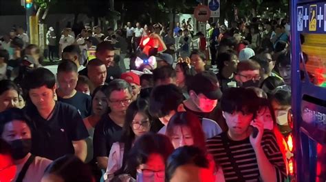 國慶焰火湧入超過37萬人次 周邊道路全塞爆｜四季線上4gtv