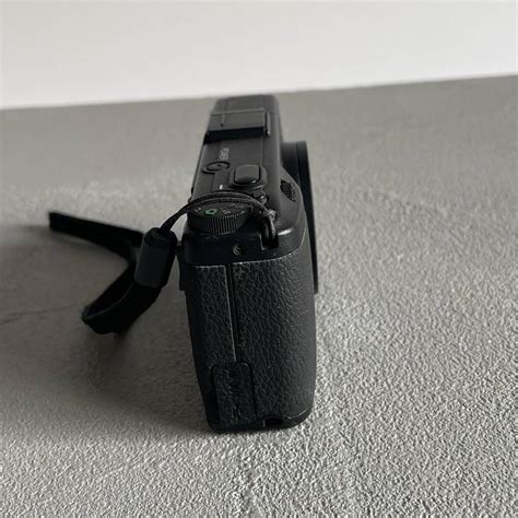 Yahooオークション Ricoh Gr Digital Iii デジタル3 コンパクトデジ