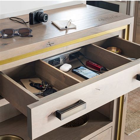 Docking Drawer 1514 232 15 Amp Blade Duo In Drawer Outlet