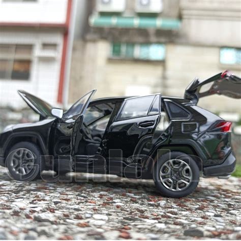 Toyota Rav4 細節強化 132 模型車 王者休旅 豐田五代rav4 Xa50 5代 車輪轉向避震 交車禮 蝦皮購物