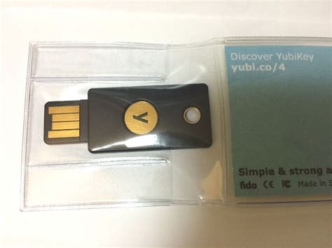 YubiKey 4 Nano Universal 2nd Factor Smart Card Authenticator Gadget