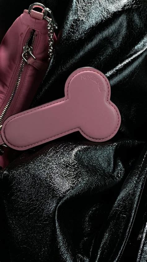 Пин от пользователя Natalie на доске Accessories Макияж в стиле рок