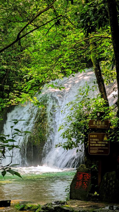 有趣的人生，一半是柴米油盐，一半是山川湖海