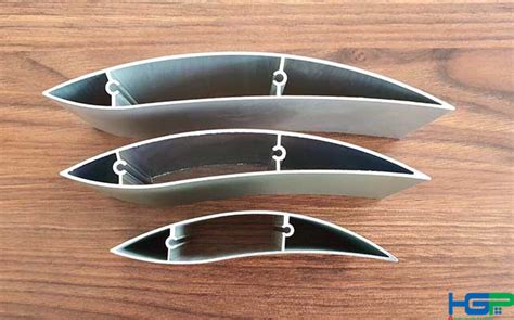 Top Những Mẫu Lam Nhôm Trang Trí Mặt Tiền Đẹp Mắt Nhất Hiện Nây