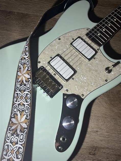 My Squier Bullet Mustang Roffset