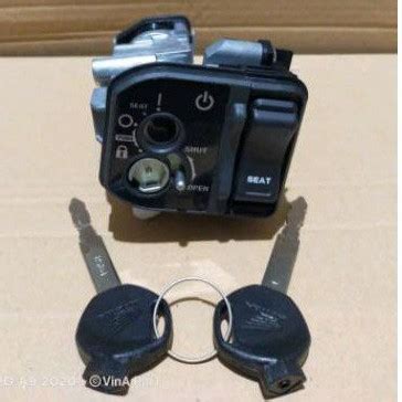 Jual Kunci Kontak Keyset Beat Iss Kunci Beat Street New Led K A Original Shopee Indonesia