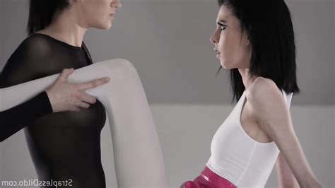 Mia And Noelle Noelle Wants Mia To Treat Her Like A Sex Doll Lina Paige Eporner