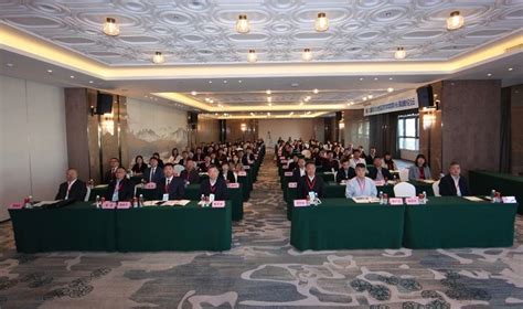 第六届东北地区药学院院长高峰论坛圆满结束光谱网