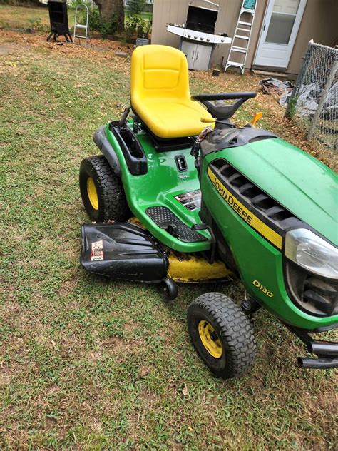 John Deere Riding Lawn Mowers