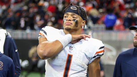 Bears Vs Jets Inactives Justin Fields Out For Week 12 Game Nbc