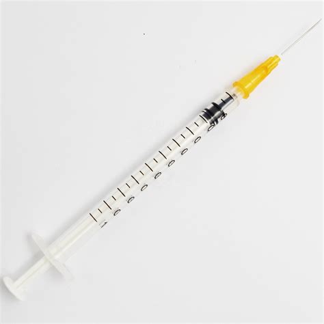 China Sterile Medical Plastic Disposable Syringe With Needle China