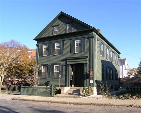 Us Ghost Adventures Under Contract To Buy Lizzie Borden House In Fall River