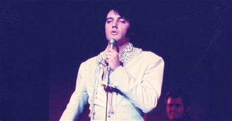 Exclusive Elvis Presley Hologram Concert Slammed As Pathetic Despite 400 Tickets