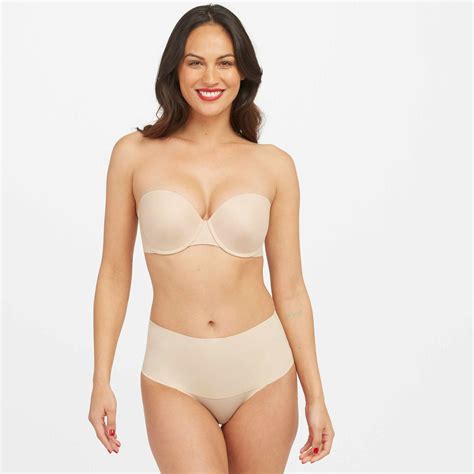 The Best Strapless Bras Of