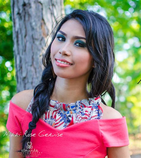 Is Day Fiance Fake Nikkis Modeling Photos From Surface Possibly Married Before