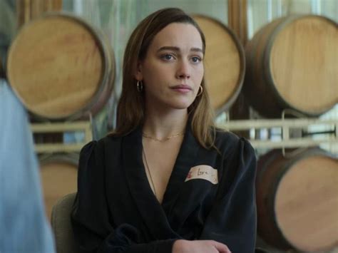 Love Quinn The Complicated And Fascinating Character From The Hit