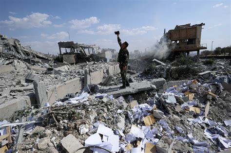 Fotos El Ataque De Estados Unidos Reino Unido Y Francia A Siria En