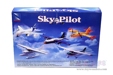 New Ray Sky Pilot Cessna® 172 Skyhawk® With Wheel Model Kit 20665 1