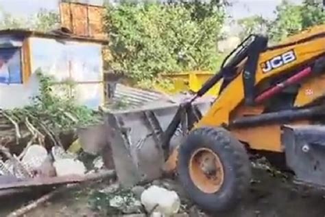 Bulldozer Action In Madhya Pradesh Illegal House Of Accused In Ujjain