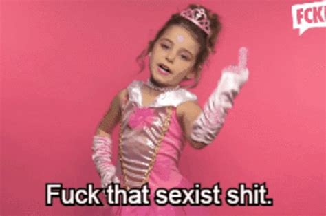 Trends All Men Should Avoid In