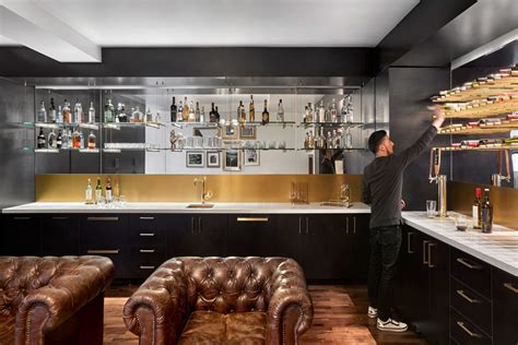 Zgf Architects Transforms Portland Bank Building Into Expensify Office