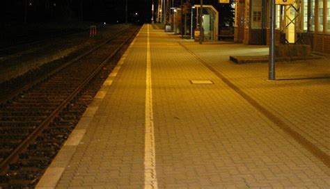 Travolto E Ucciso Dal Treno Nei Pressi Di San Miniato
