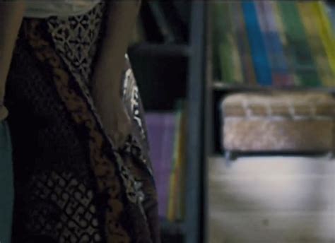 [female] Desperation And Wetting Scene From Indonesian Film Love Story