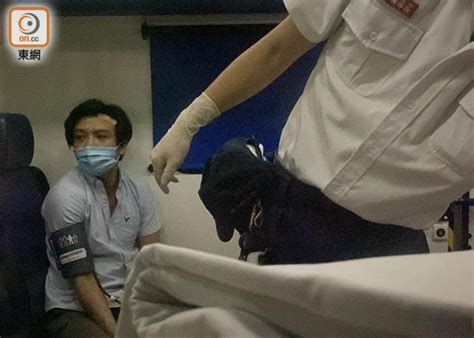 目光問題爭執 地庫酒吧打到地面 拐杖男扑傷2漢被捕｜即時新聞｜港澳｜oncc東網