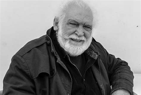 Το Υπουργείο Πολιτισμού αποχαιρετά τον Κώστα Καζάκο Το ιατρικό