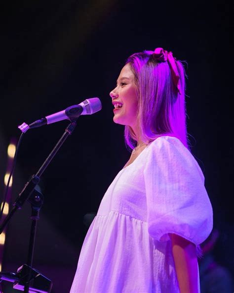 Lirik Lagu Bertaut Nadin Amizah Bahas Ikatan Ibu Dan Anak