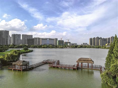 徐州经开区：美丽金龙湖 秋意惹人醉江苏国际在线
