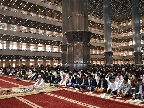 Gelar Salat Idulfitri 2023 200 Ribu Lebih Jemaah Penuhi Masjid Istiqlal