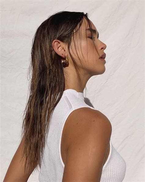 Carolina Sanchez 01 08 2021 • Celebmafia