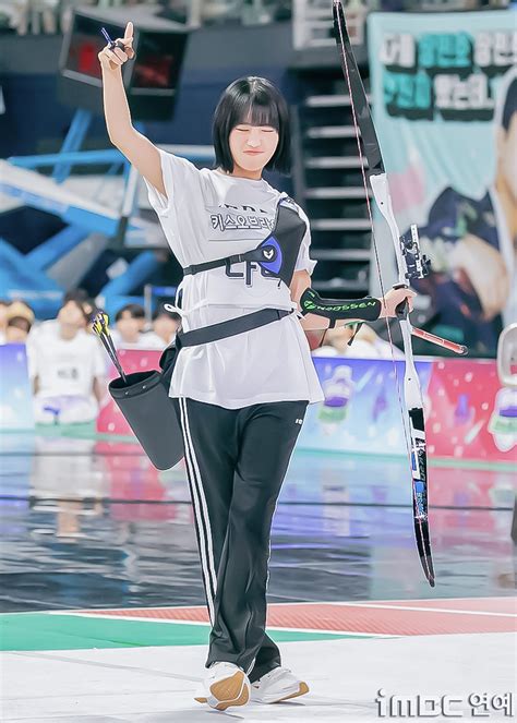 [포토] 키오프 나띠 나비처럼 아육대 B하인드