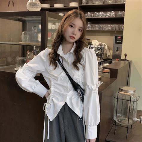 블라우스 캐주얼 셔츠 남방 데일리 데이트 심플 베이직 면접 상견례 오피스룩 블라우스 캐주얼 셔츠 남방 데일리 데이트 심플 베이직 면접 상견례 오피스룩