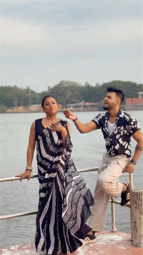 Jaanmoni Das Jaan Moni Das Instagram Photos And Videos