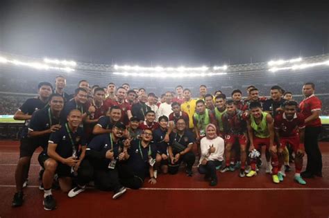 Shin Tae Yong Unggah Momen Kebersamaan Timnas Indonesia Setelah Lawan