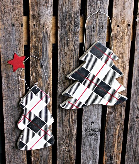 Up Cycled Dated Thrift Shop Christmas Decor Organized Clutter