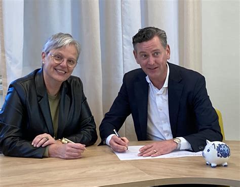 Nuffic Manages Aon Scholarship For Three More Years Nuffic