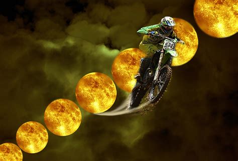 흑성 탈출 사진협회