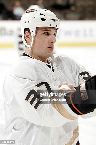 177 Anaheim Mighty Ducks Shane Obrien Photos And High Res Pictures Getty Images