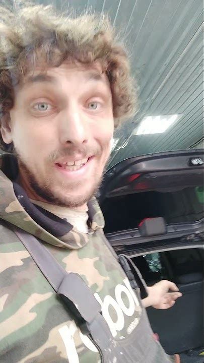 Жму на тормоз загорается приборка Youtube